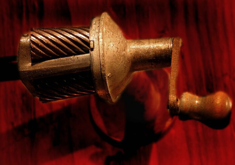 Are You Sharpening YOUR Sales Manager Skills UpYourTelesales are-you-sharpening-your-sales-manager-skills-upyourtelesales
